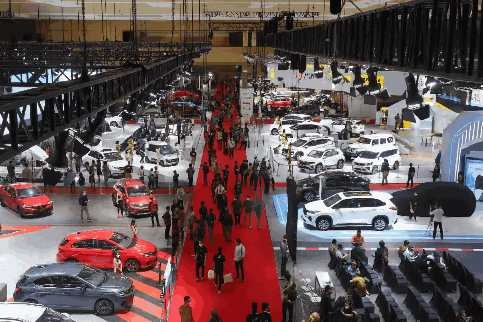 Daftar Mobil Baru di IIMS 2025: Model Terbaru yang Meluncur ...