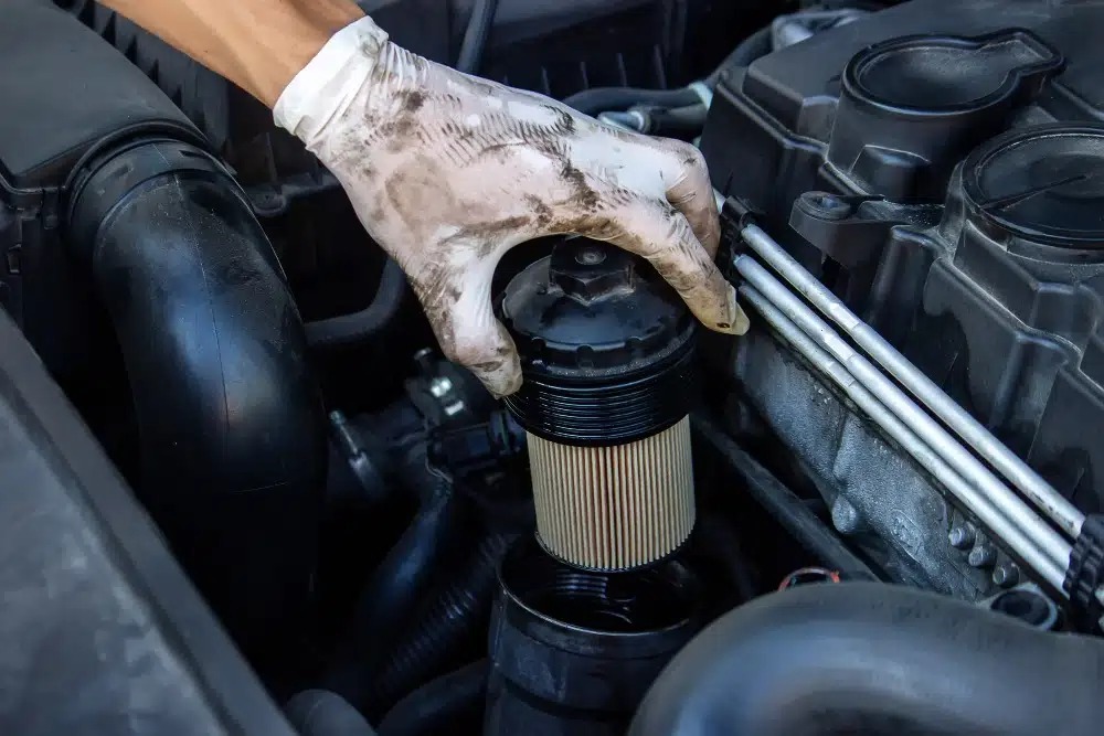 Fuel Filter: Panduan Lengkap untuk Pemilik Mobil | AstraOtoshop.com
