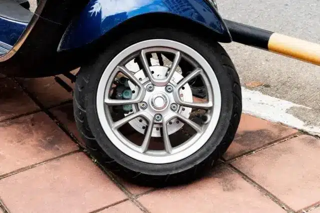Harga Ban Scoopy Terbaru 2026 dan Rekomendasinya | AstraOtoshop.com
