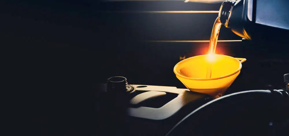 Panduan Memilih Oli Motor Nmax yang Tepat | AstraOtoshop.com