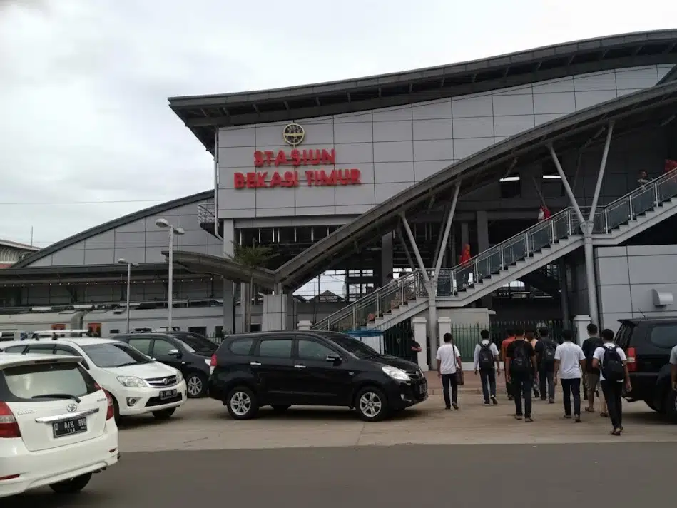 Stasiun Bekasi Timur: Jadwal KRL, Rute, dan Fasilitas Terbaru ...